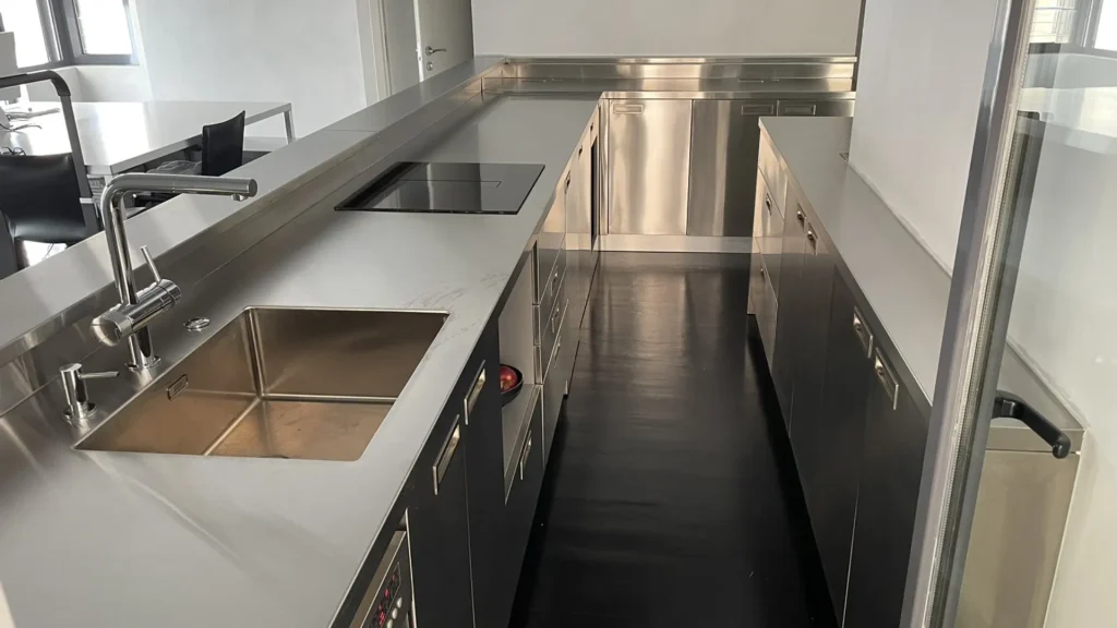 Ανοξείδωτες Κατασκευές Αθήνα – INOX CREATIONS – ΒΙΤΡΙΝΕΣ ΣΥΝΤΗΡΗΤΕΣ ...