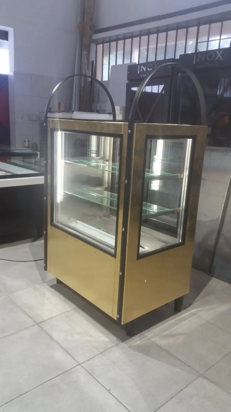 Επαγγελματικά Ψυγεία Κατασκευές Αθήνα – INOX CREATIONS – ΒΙΤΡΙΝΕΣ ...